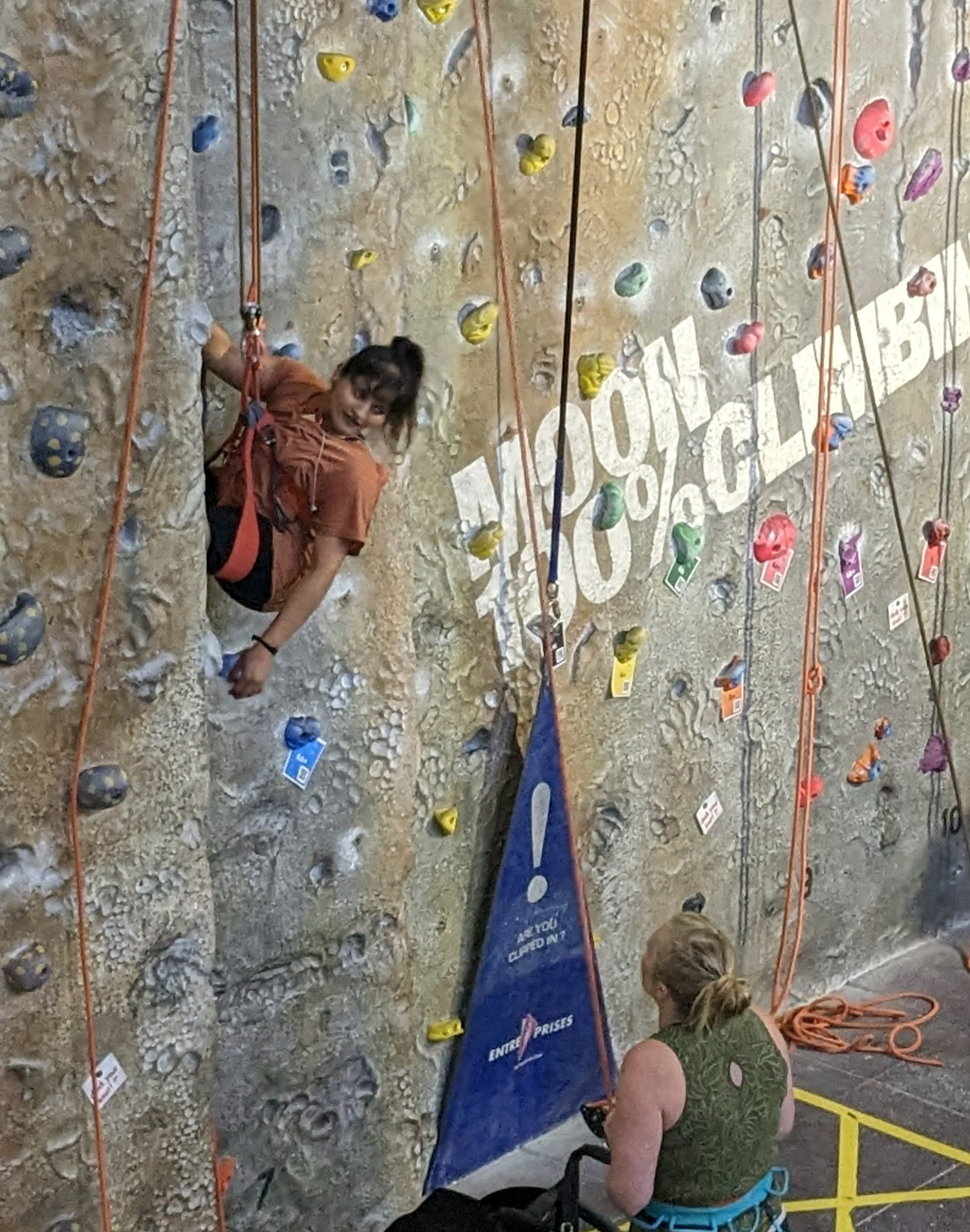 Zanib looking round – Climbing For All Sheffield